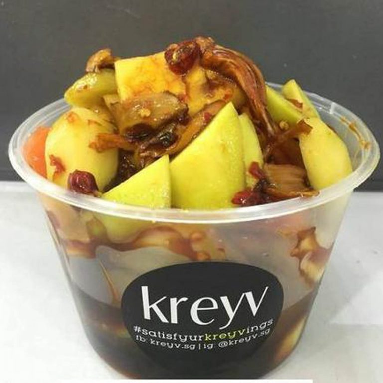 ChiCha (Fruits with 2 superpower homemade sauces)